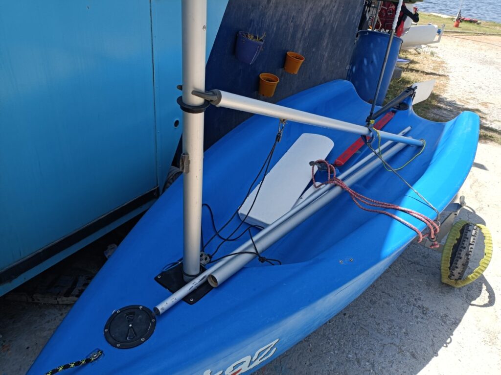 Topaz Taz - μεταχειρισμένο μικρό ιστιοπλοϊκό σκάφος.